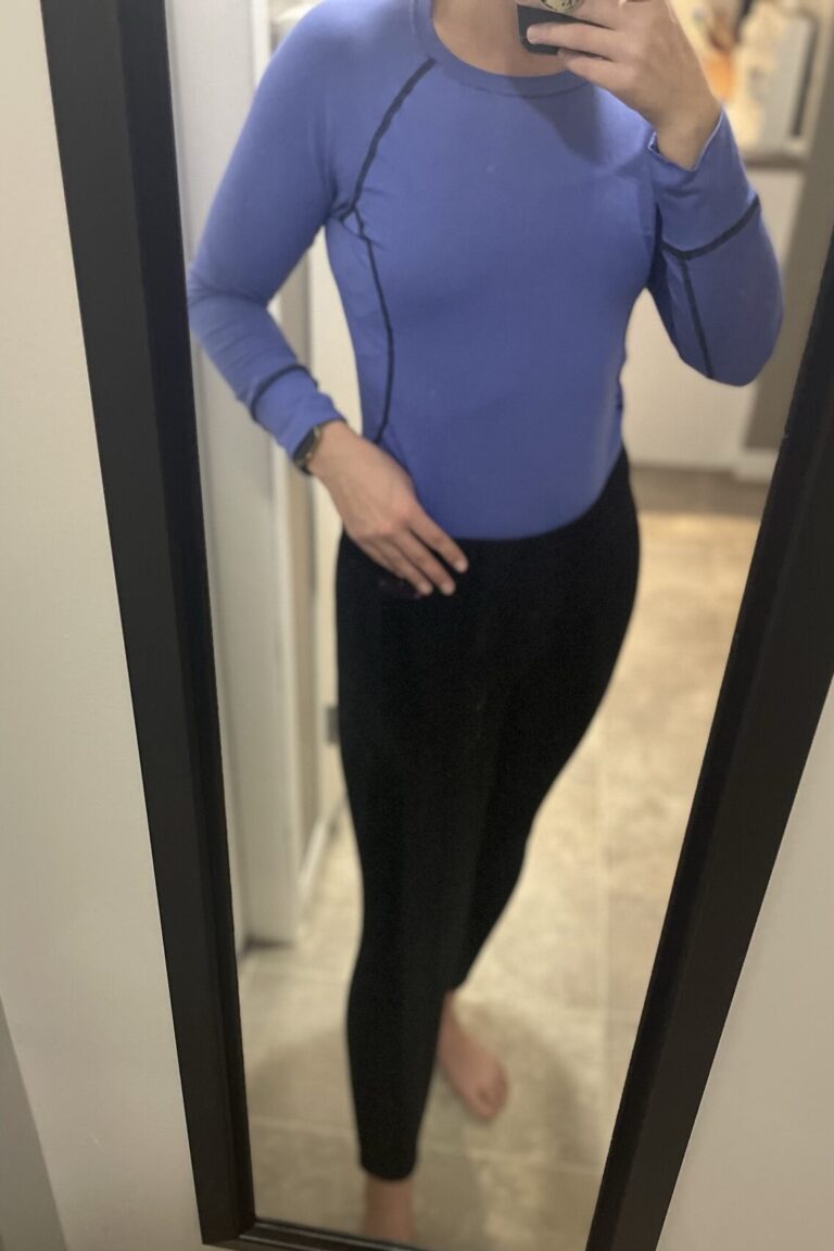 Base Layers Vs. Thermals: Differences & Which to Choose - Chasing Summits