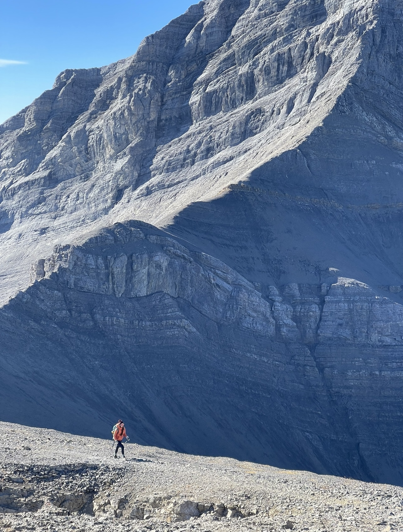 Middle Sister Hike Canmore (Complete Beginner’s Guide) - Chasing Summits