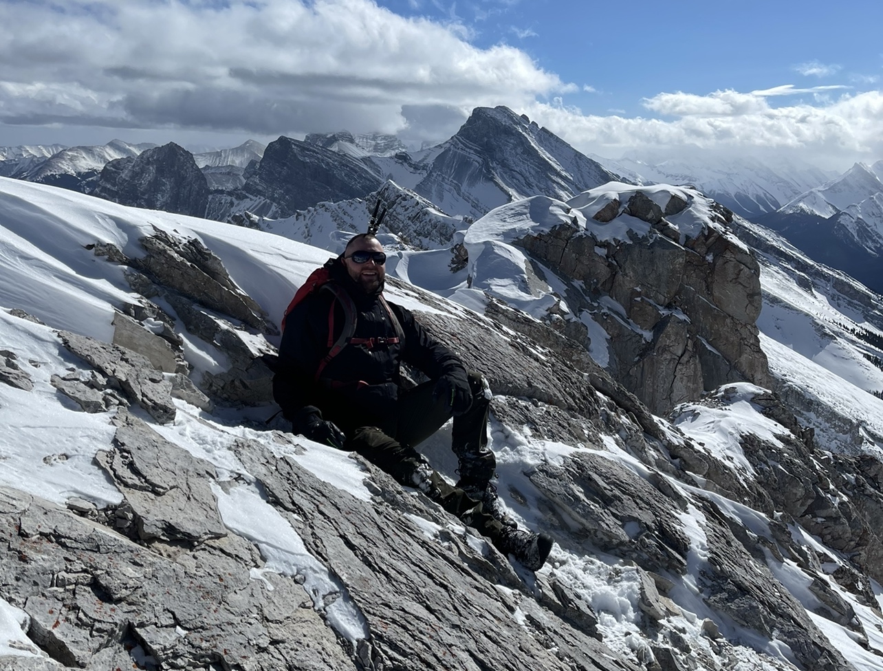 A Guide to Hiking Mount Lawrence Grassi in Canmore - Chasing Summits