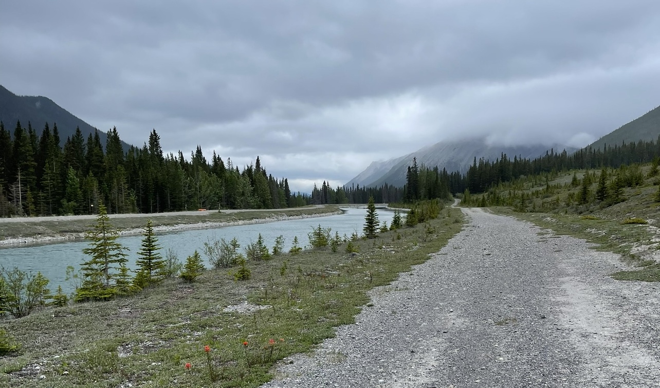 A Guide to Hiking Mount Lawrence Grassi in Canmore - Chasing Summits